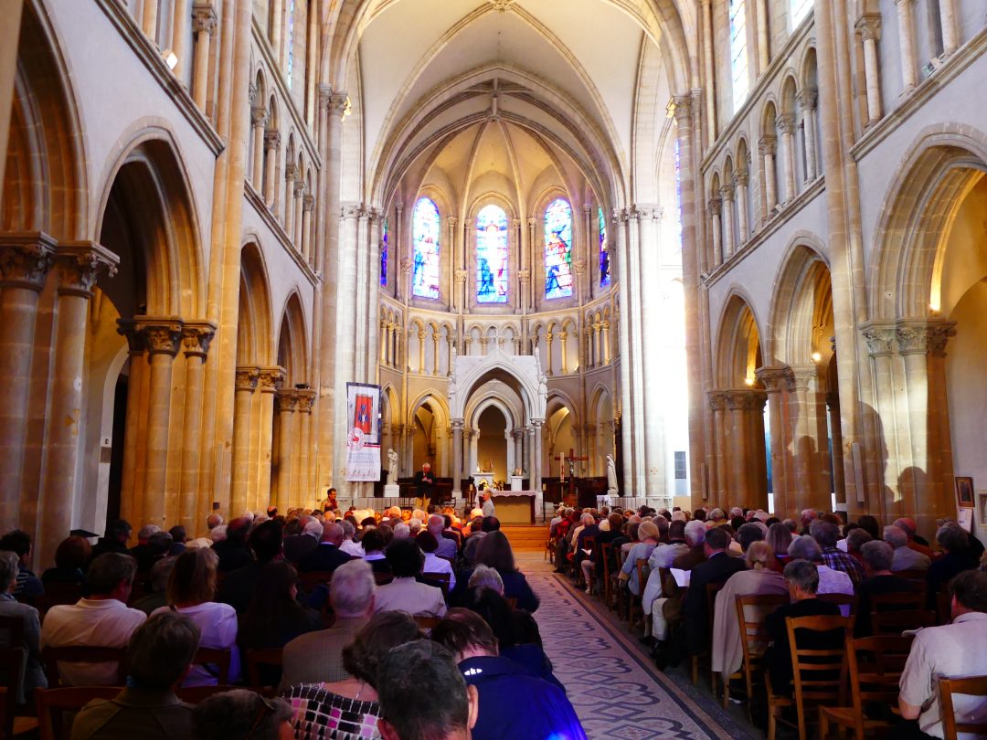 P1080339-1 - Sanctuaire Basile Moreau